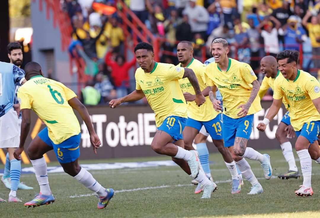 Late equaliser stuns Mamelodi Sundowns as Pyramids grab vital away goal ...